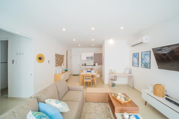 Charming 2br 2b | Inside The Walls | Hot W & Ac - Cartagena