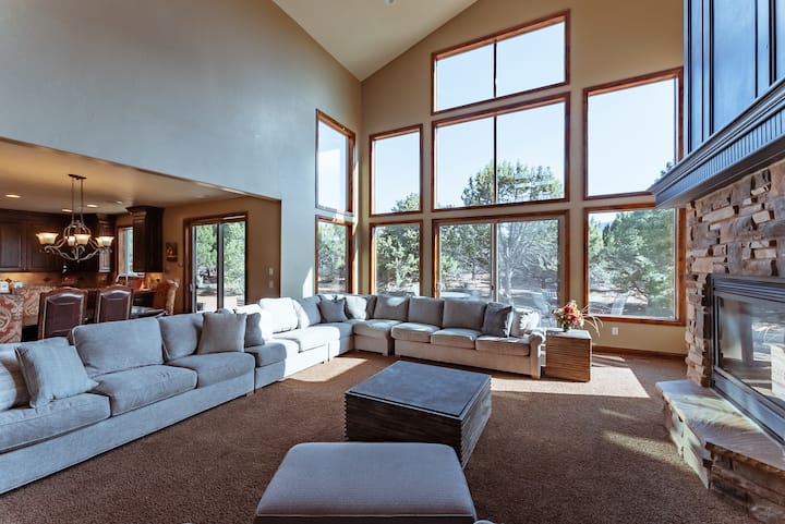 Zion Views- The Serenity Lodge+ Resort Access - Utah