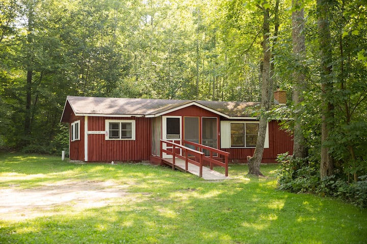 Buck-up Cabin With Lake Access - Jackson Lake, Roscommon Township