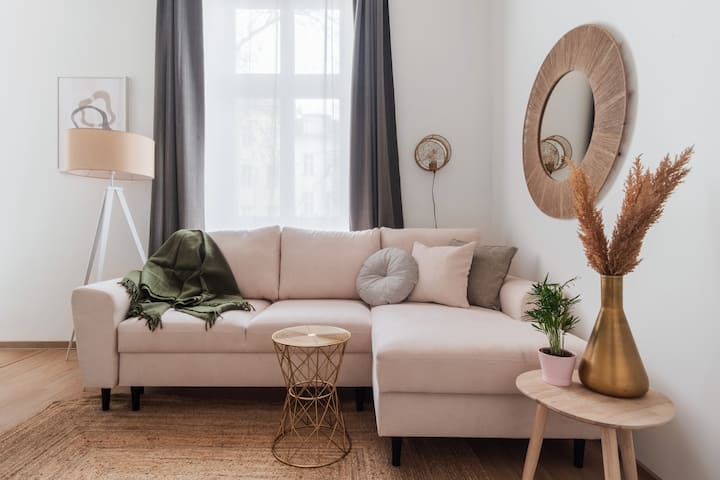 1bdr Apt. W/ Netflix • Near Lesser Town • Mizu - Prague
