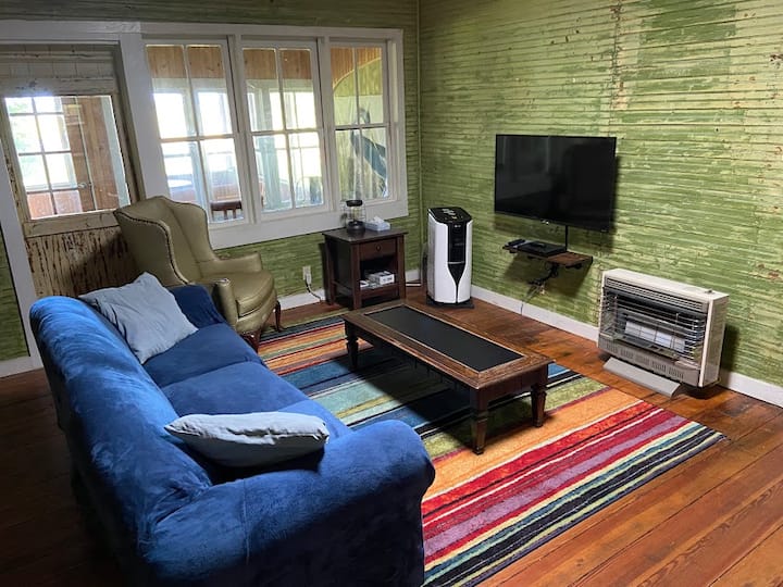 Lulu's Cajun Cottage - Louisiana