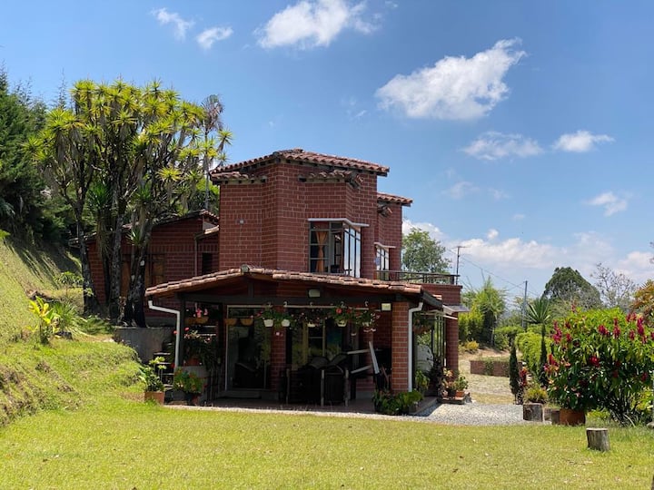 Finca De Lujo-vista Al Embalse Y Jacuzzi Privado. - Peñol