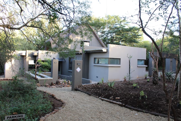 Silver Thorn House Kruger - Marloth Park