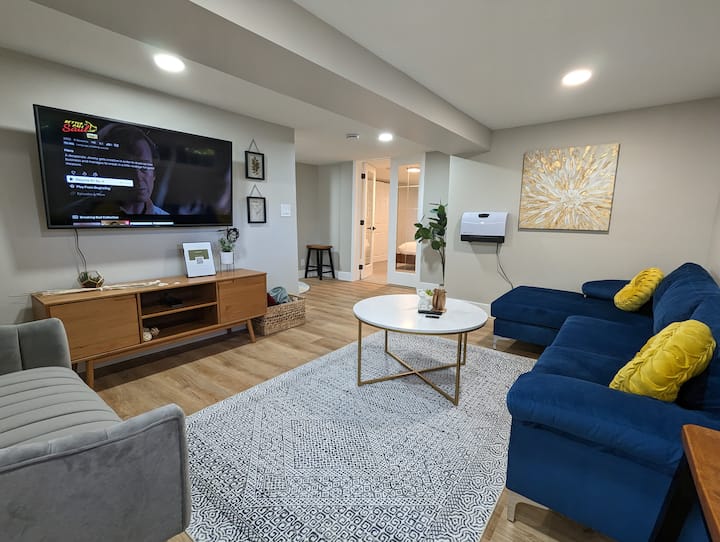 Modern Guest Suite, Amazing Location W/ Hot Tub - Tacoma, WA