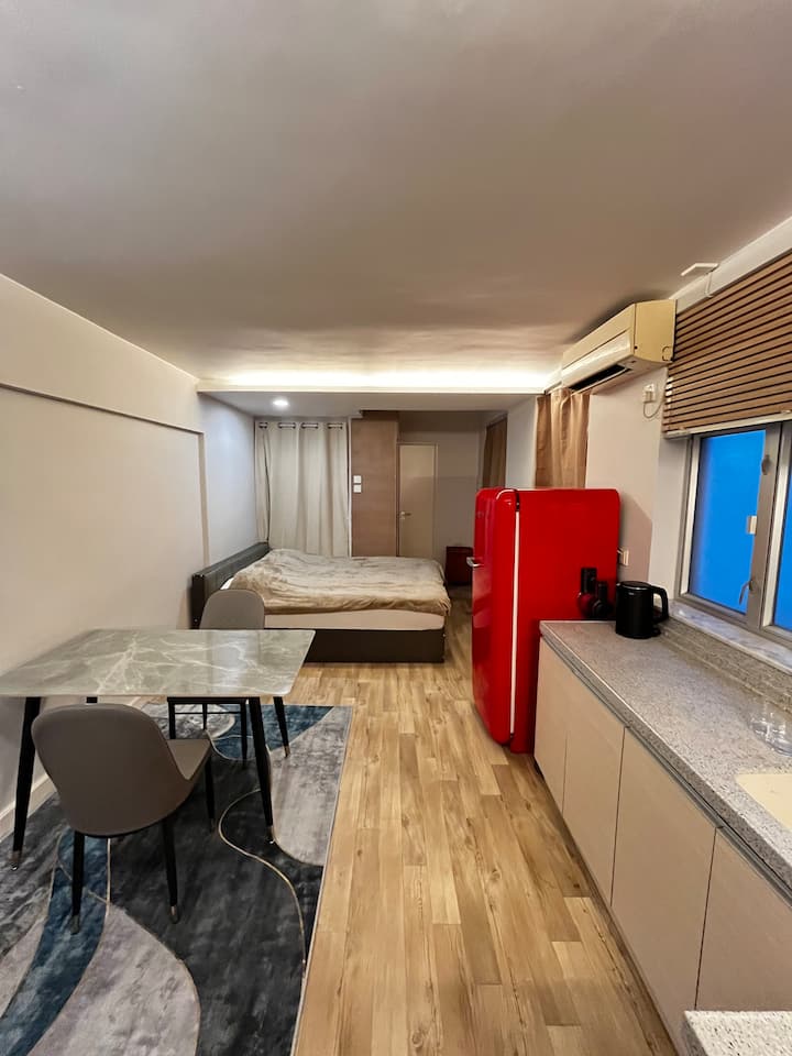 Best Inn,1 Min Hv Tram Terminus Modern Studio A - 將軍澳
