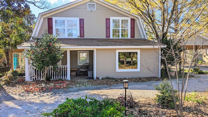 Leons Leisure: Central & Quaint, Near Falls Lake - Falls Lake State Recreation Area, Wake Forest