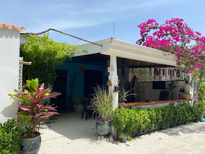 Indian Ocean Home 2 - 30 Mins Boat From Male - Malé