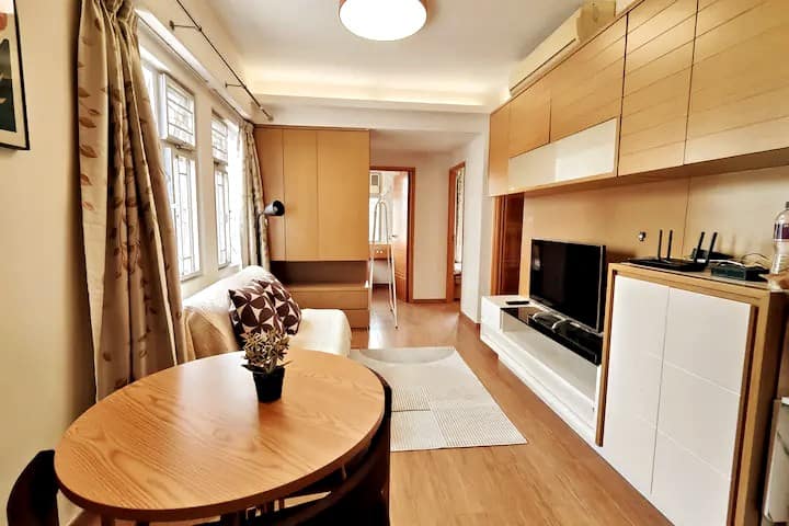 Spacious 3br In Heart Of Kowloon Shopping & Sights - Hong Kong