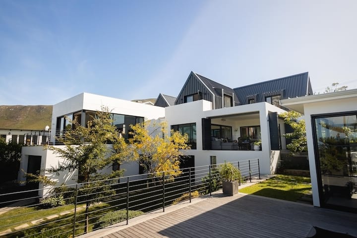 Hoy House Hermanus - Hermanus