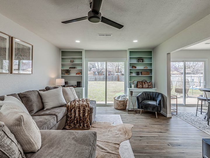 New! 918 Downtown Escape, Home In Tulsa - Tulsa, OK