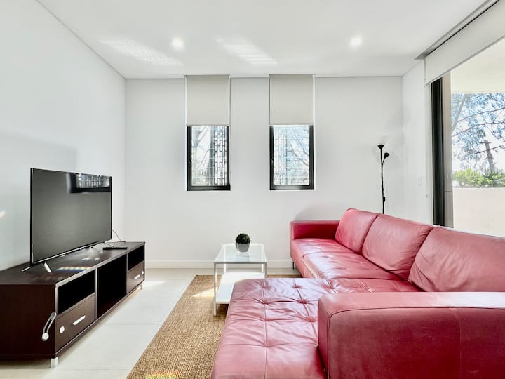 Cozy & Comfortable 1 Bed Apt With Study Freep - Rosebery