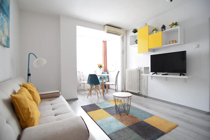 Cozy Apartment Balcescu - Bucharest