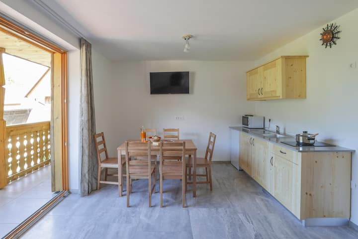 Apartments Mulej - Two-bedroom Apartment W Balcony - Bled