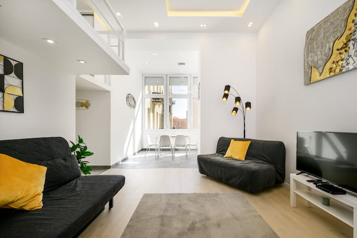 V32 Apartment - 4 -