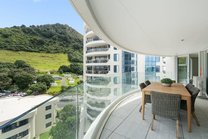 Executive Oceanside Apartment - Mount Maunganui