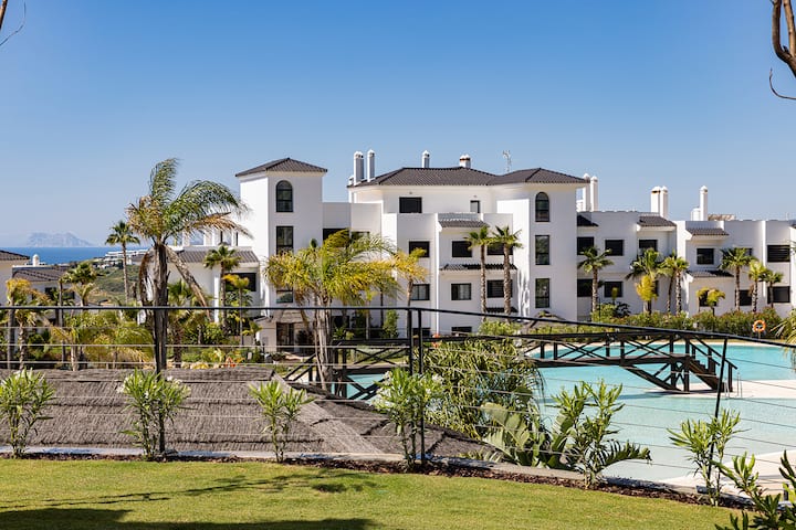 2 Bed Apartment @ Estepona Hills, Great Sea Views! - Estepona