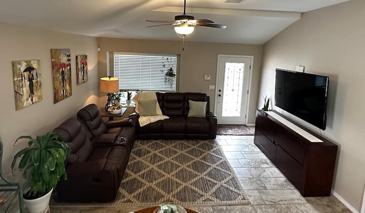 Home Sweet Home Elp - El Paso, TX