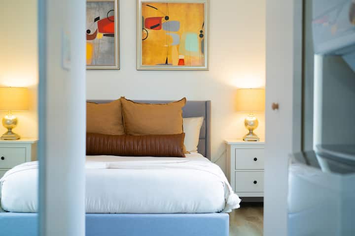 Casa Colina 2 - A Mid Modern Century Retreat - Coronado, CA