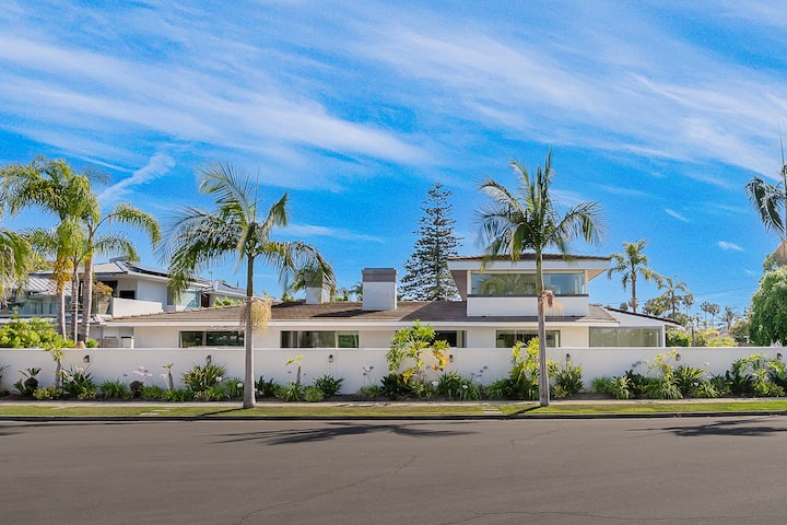 Luxurious Coronado Location With Golf Course Views - Coronado Island, CA