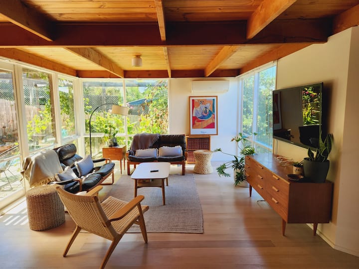 Mid-century 'Fasham' Beach Haven - Ocean Grove