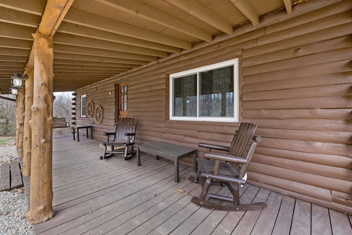 Wind Ridge Cabin/quiet And Relaxing - Bismarck, MO