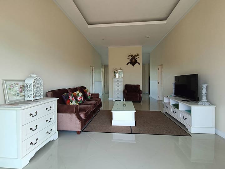 Villa 95 - San Kamphaeng