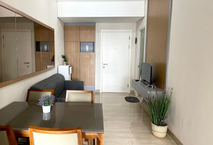 Blessimore Lexington 2br - 메단