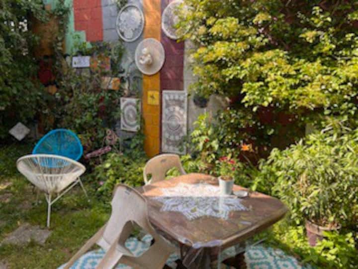 Le 5 // Studio-indépendant Avec Jardin Pour 2 Pers - ブールジュ