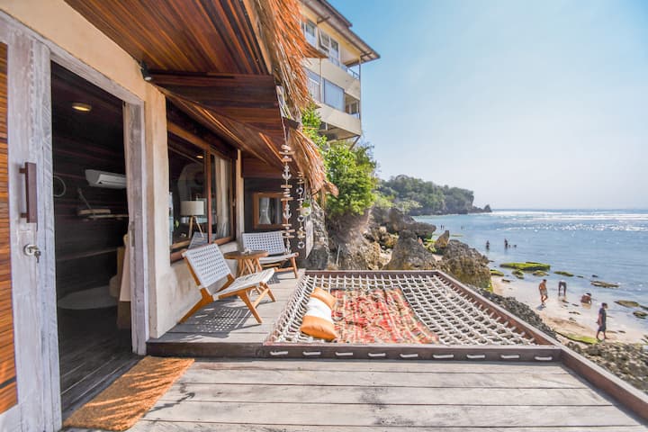 Oceanview Room With Balcony At Padang Padang - Australia