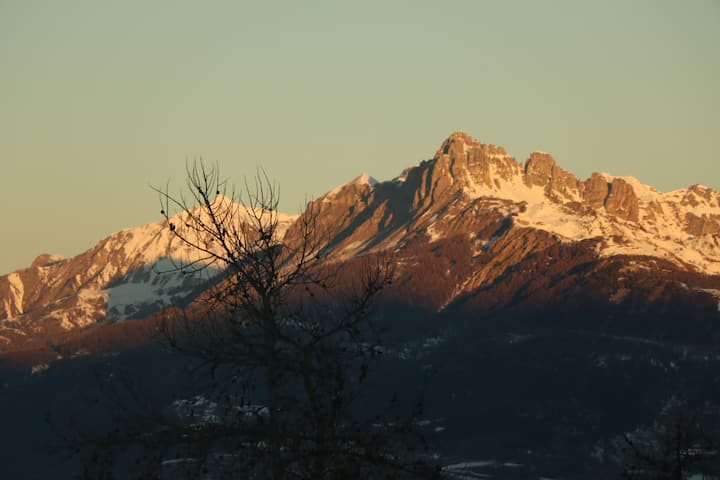Une Yourte En Plein Cœur De La Montagne - Les Orres