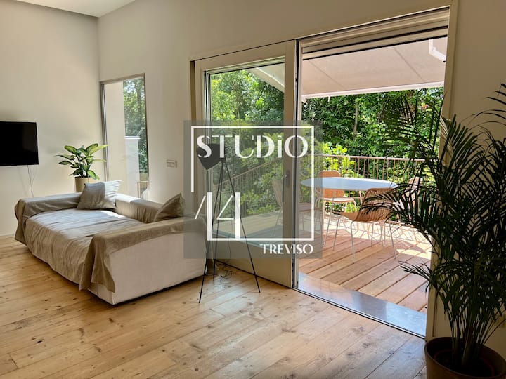 Studio 14 - Two Bicycles For Free! - Treviso