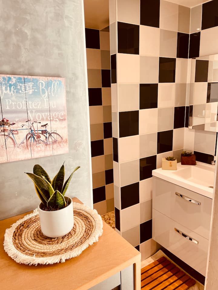 Belle Suite Cosy Avec Clim, Piscine, Proximité Mer - Saint-Raphaël