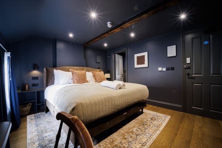 The Silk Rooms - Standard Double Room (4) - Knutsford