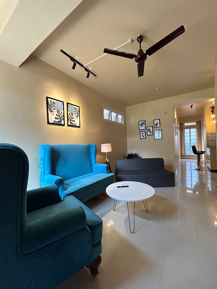 The Serene Arc~1BHK Unit+AC+FAST Wi-Fi+Cosy - Houses for Rent in ...