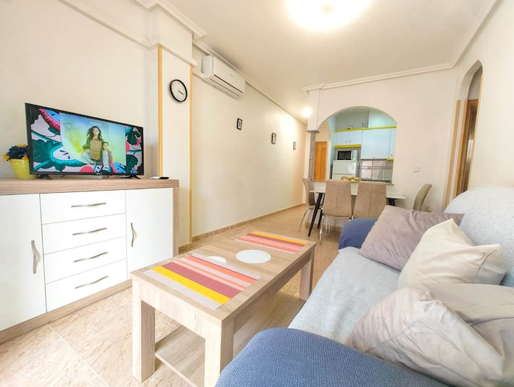 Top Rated Apartment, Airy & Modern, 1000 M Beach - Torrevieja
