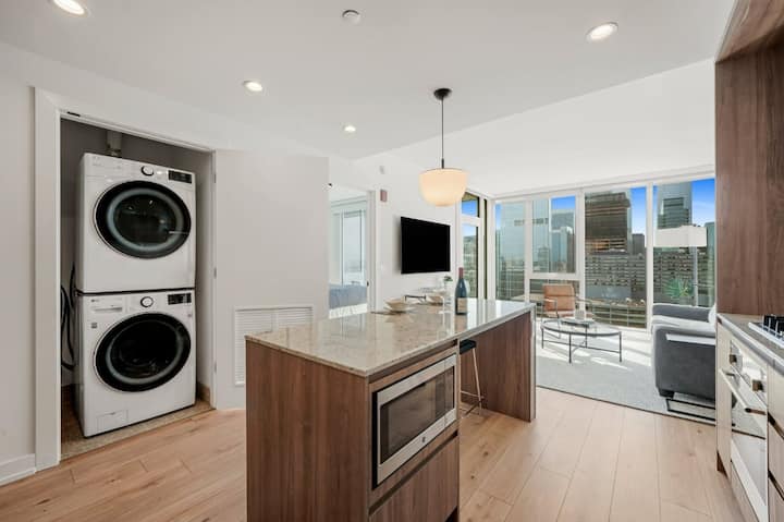 Level- A Dream Extended Stay One Bedroom Suite - Chicago, IL