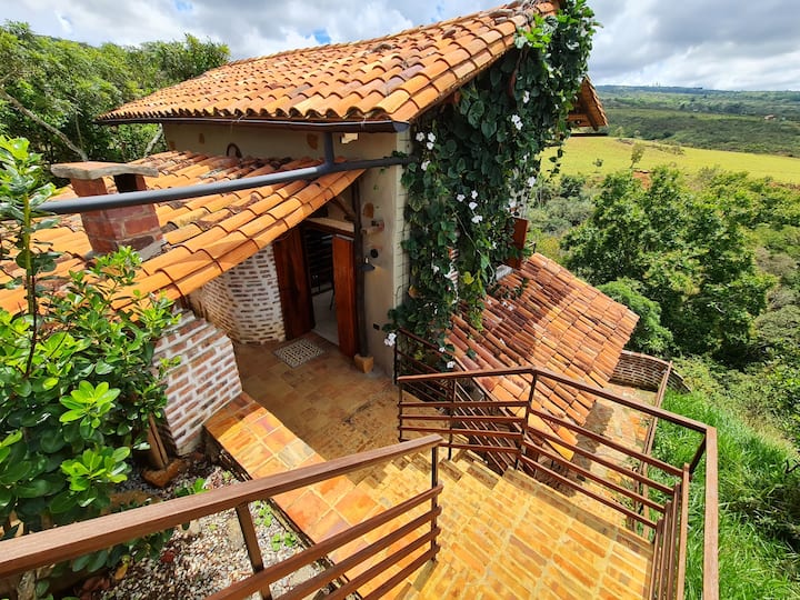 Casa Pájaro, Avistamento De Aves En Bosque Nativo! - Barichara