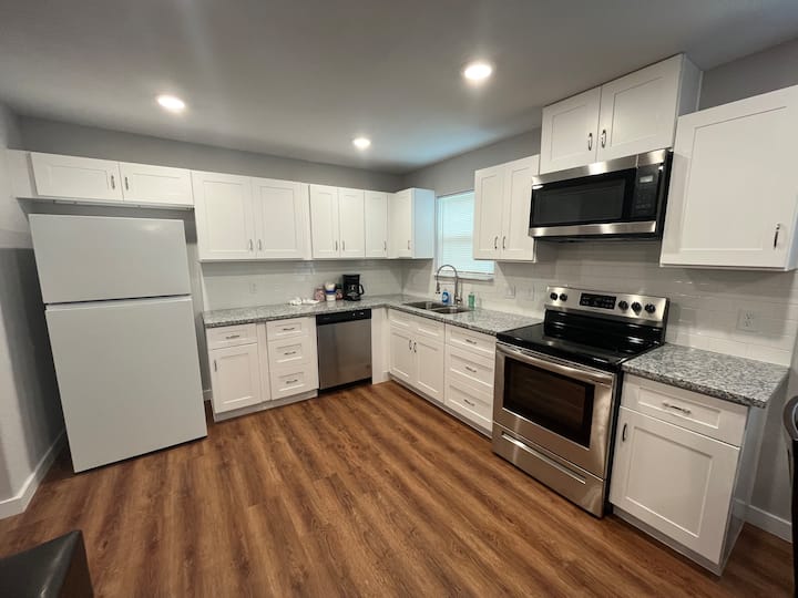 Brand New Houston Getaway - Near Downtown! - Houston, TX