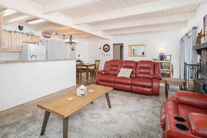 Cozy Cabin Getaway L Sleeps 7 L Great For Families - Pinetop-Lakeside, AZ