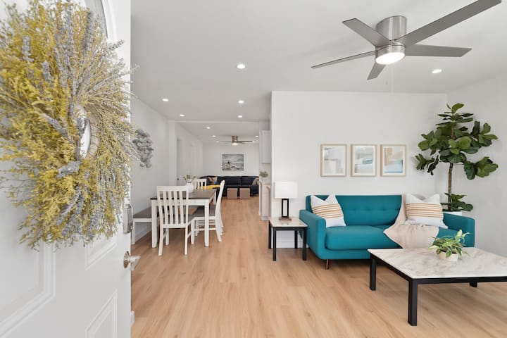 5 Mins To Beach! New 3bd Getaway / Central Ac! - San Diego, CA