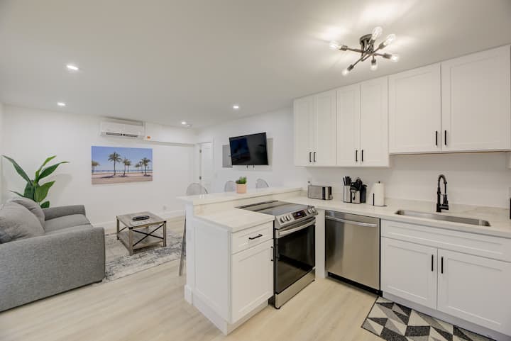 Cozy 1 Bdrm 5 Minute Drive To Las Olas Blvd - Fort Lauderdale