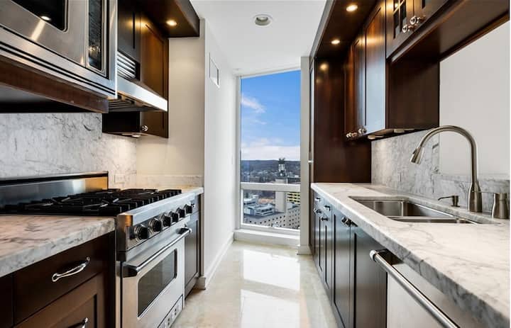 Luxury Living Awaits You - White Plains, NY