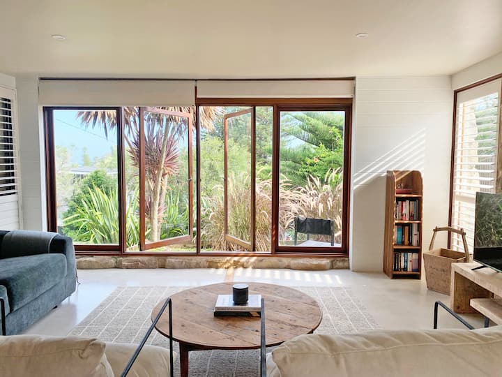 Light Filled Studio North Avalon - Scotland Island