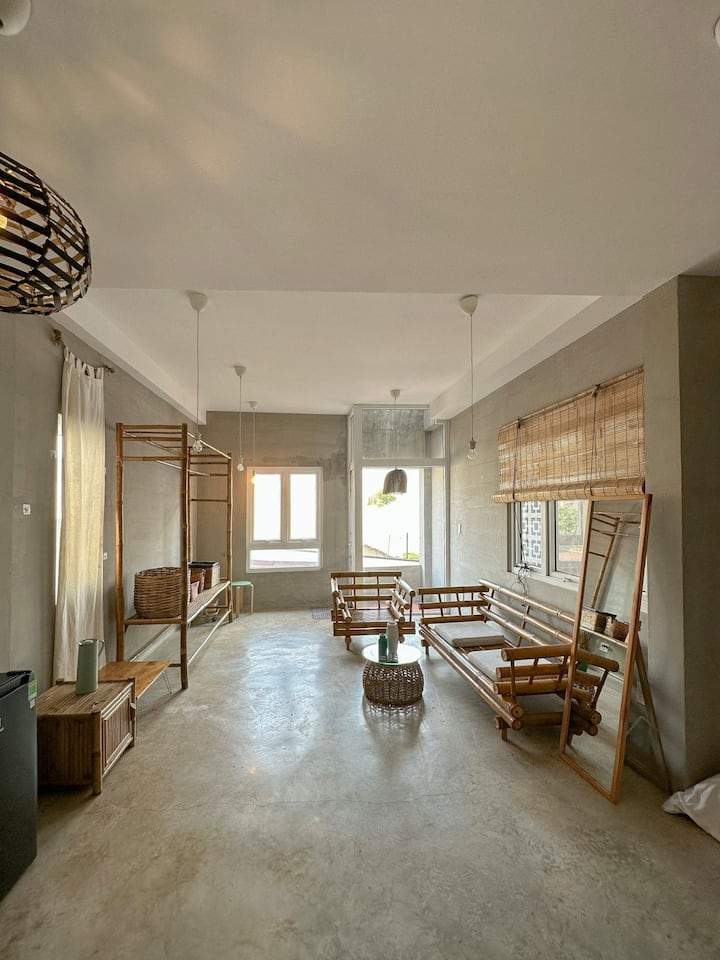 Spacious Loft In Foodie Area - Hô Chi Minh-Ville