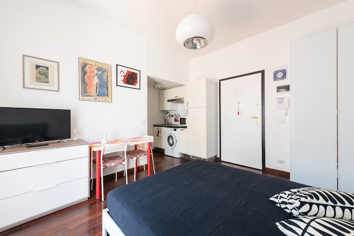 Sparano Centro-studio Con Vista Nel Cuore Di Bari - バーリ