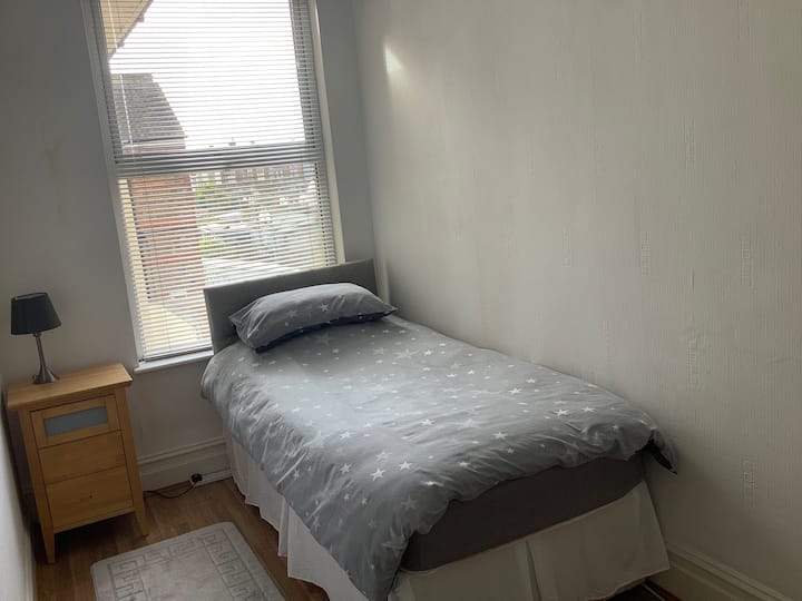 Single Room - Southsea