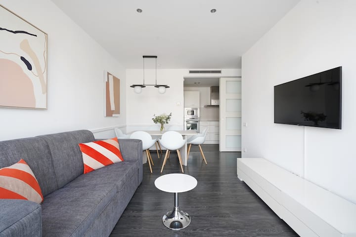 Numa | 2 Bedroom Apartment With Sofa Bed - Barcelona