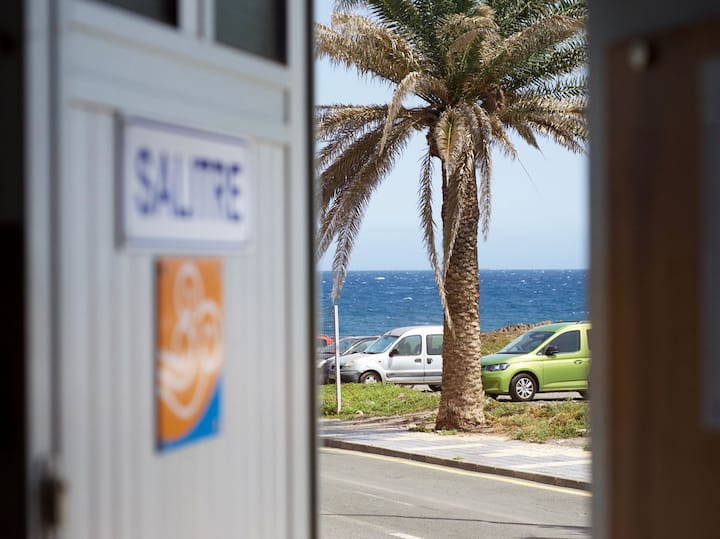 Next To The Sea Simple Mini Flat - Ingenio