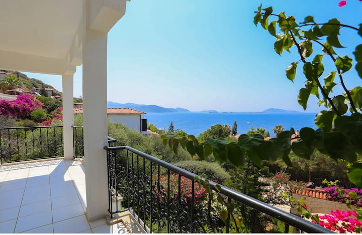 Villa Mari With Communual Pool - 