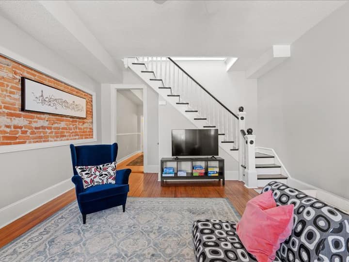 Suite Blue Note: Stay In Historic Church Hill! - Richmond, VA